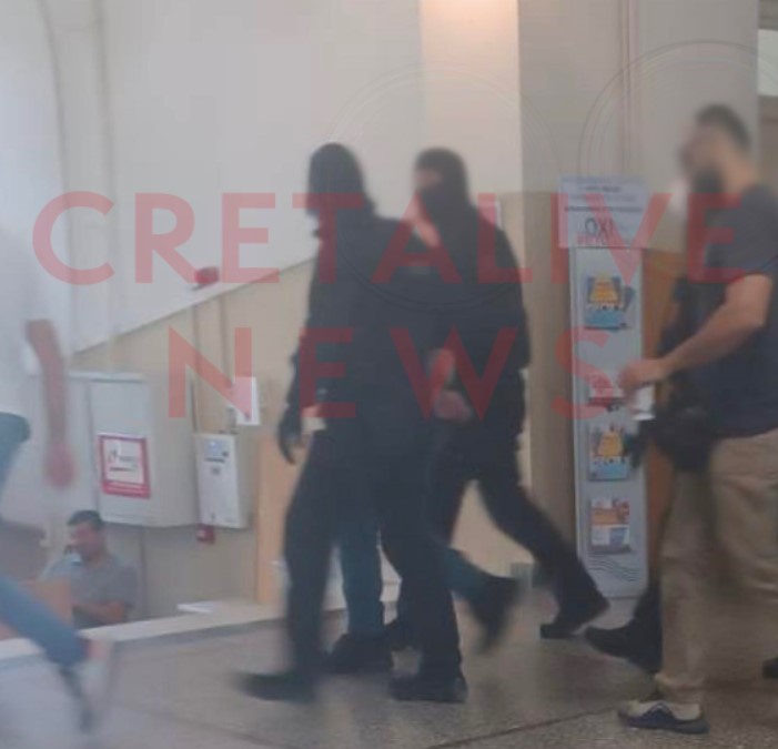 Περίμενε να δει από κοντά τον 22χρονο πιστολέρο ο πατέρας του Νίκου | Cretalive ειδήσεις